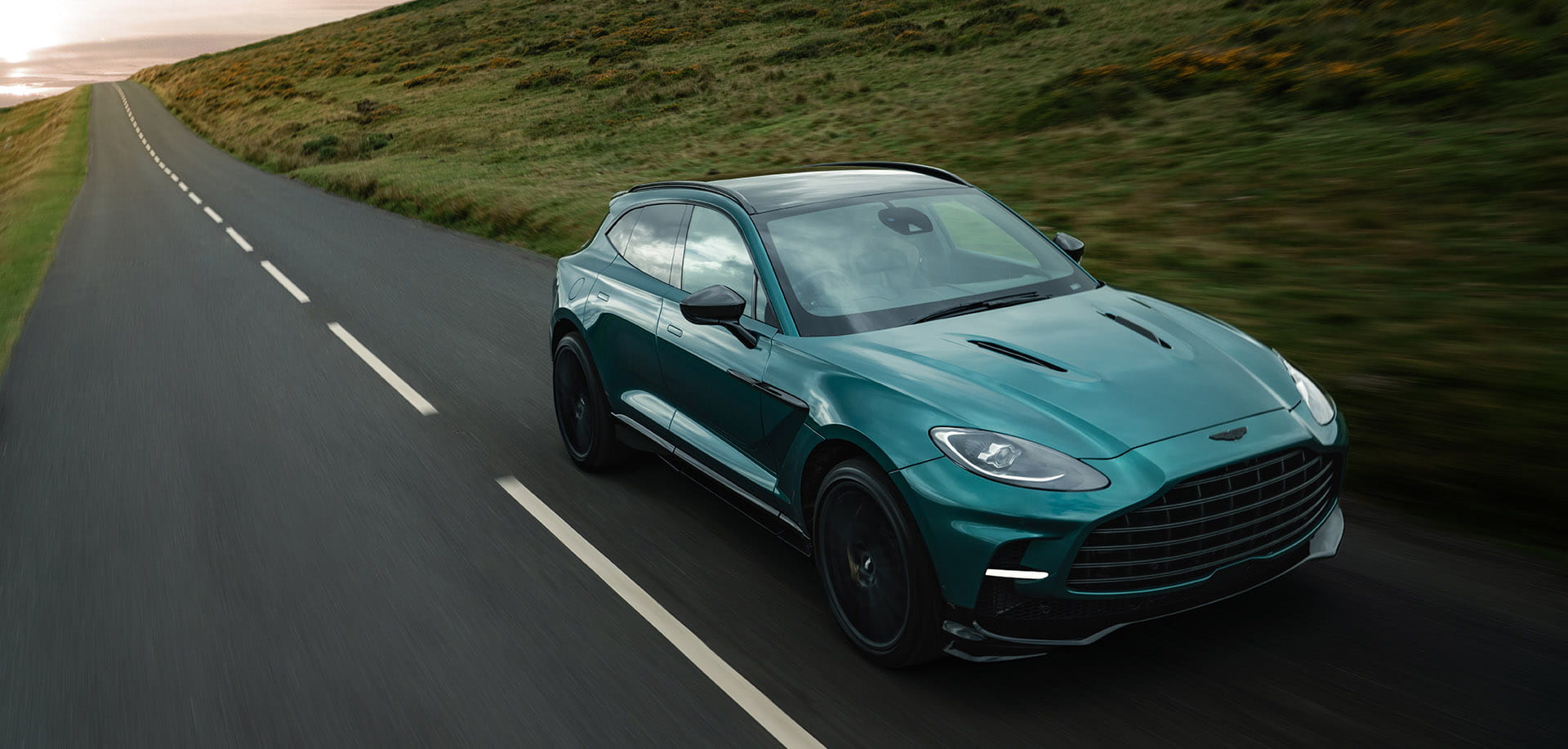 Aston Martin DBX707 - Middle East | Aston Martin